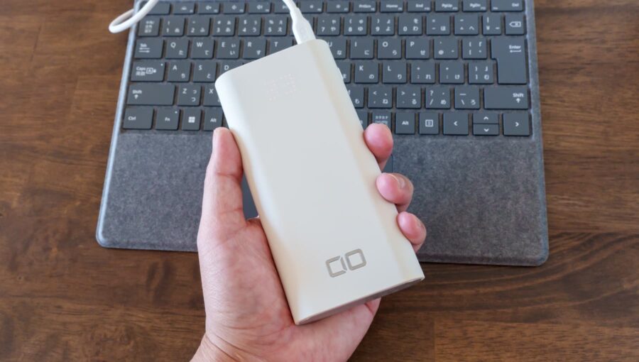 Surface Pro 9 に使えるモバイルバッテリーを手に入れた！65W出力対応の CIO SMARTCOBY TRIO